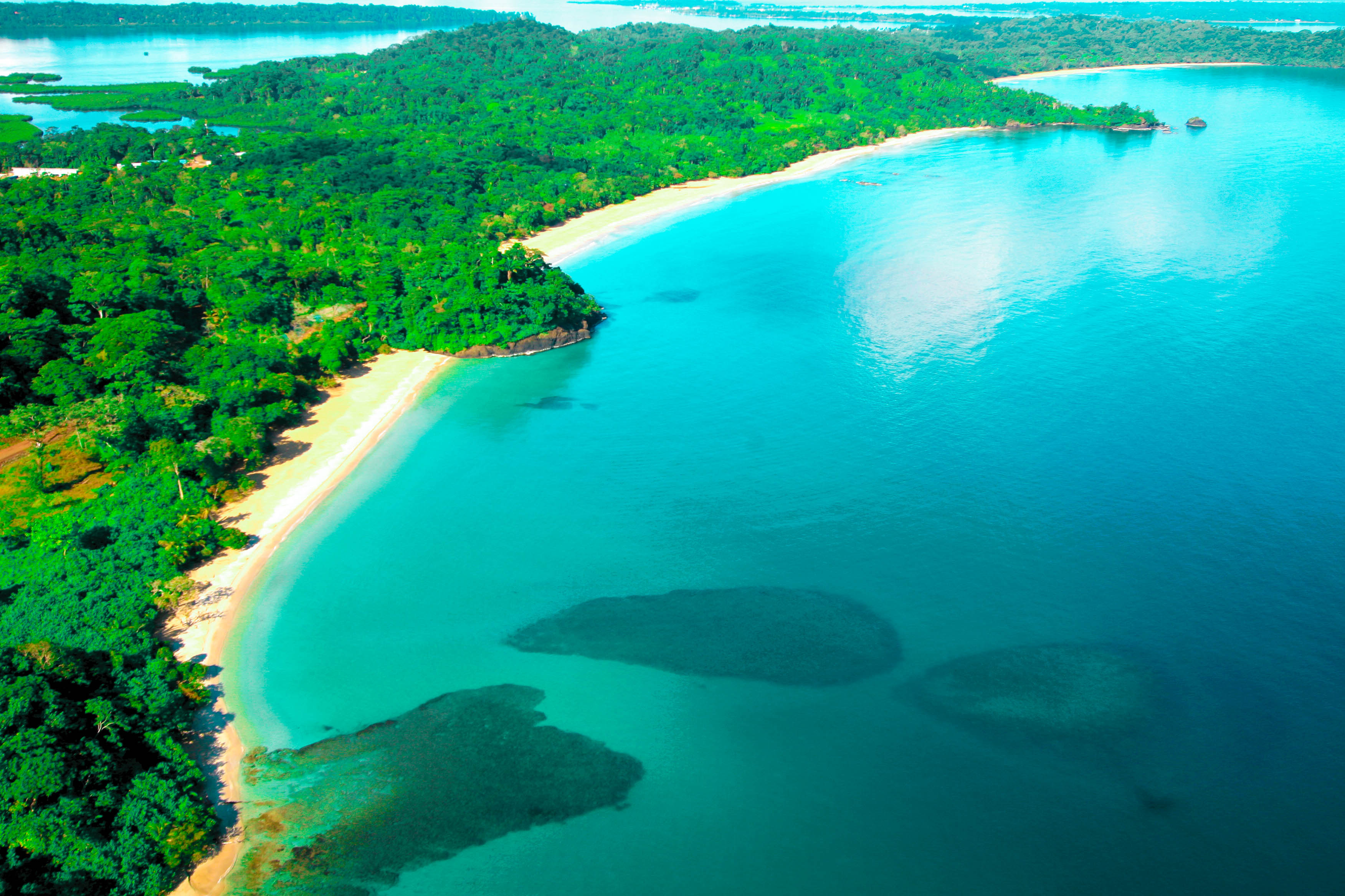 RED FROG BEACH RESORT- Bocas del Toro – Glamour Tour Operator